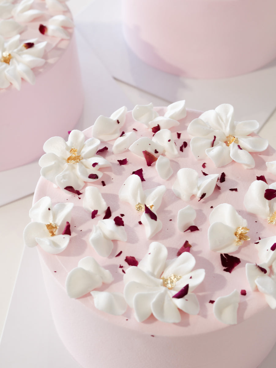 Rose & Lychee Cream Cake | ENZE